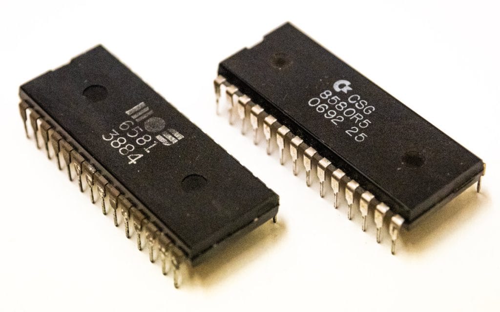 SID Chip voor de C64 - Commodore 64 - C-64.nl